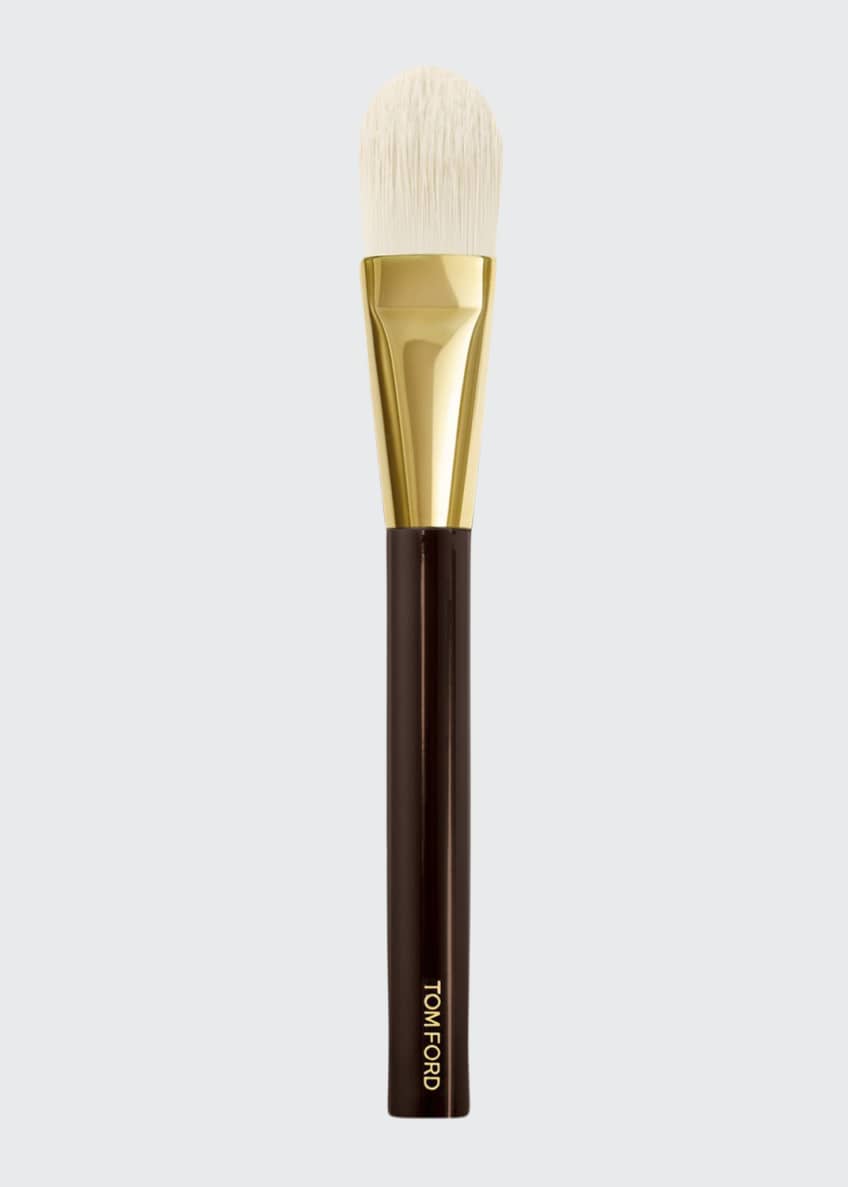 TOM FORD Foundation Brush #01 - Bergdorf Goodman