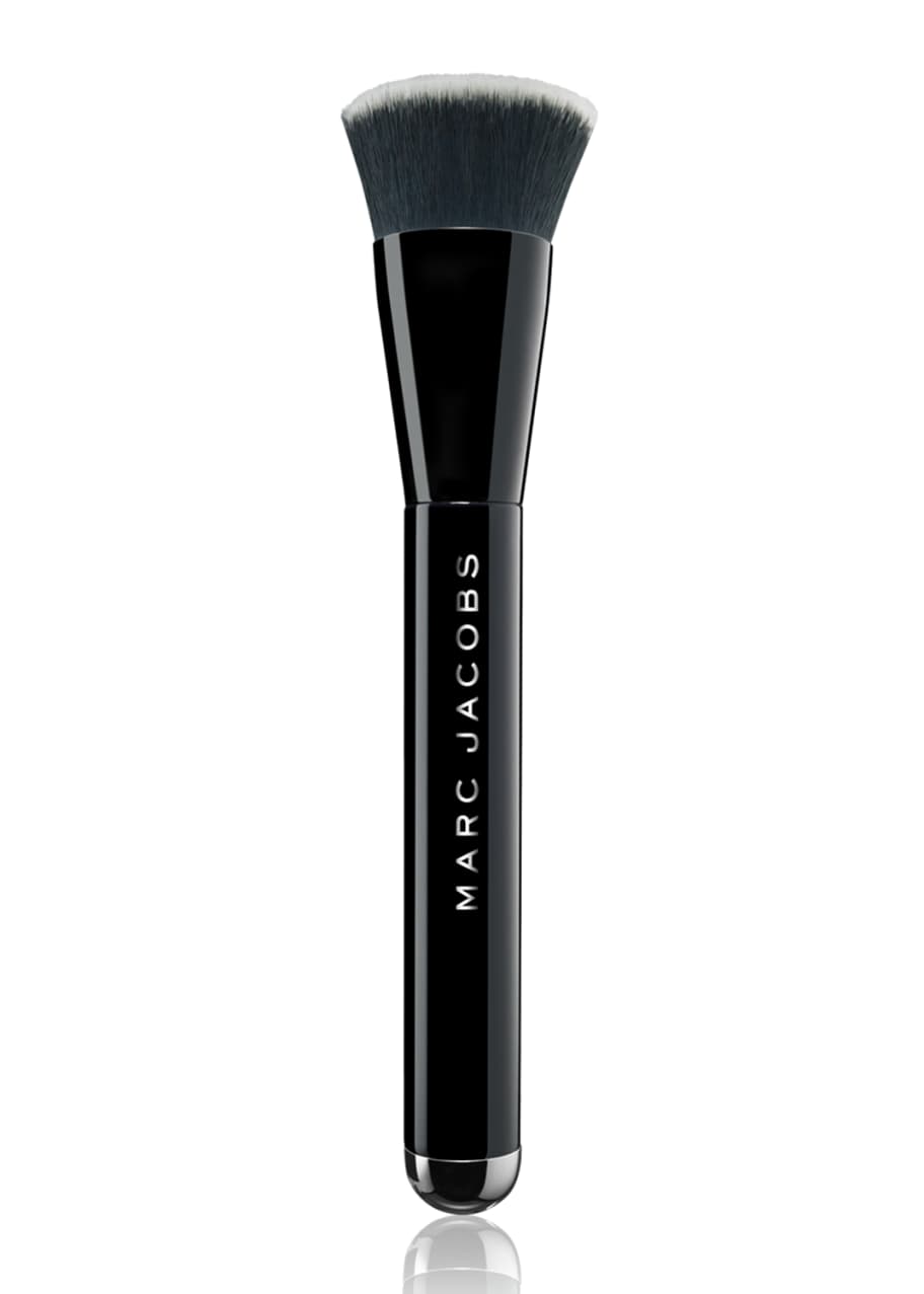 Marc Jacobs The Shape Contour and Blush Brush - Bergdorf Goodman