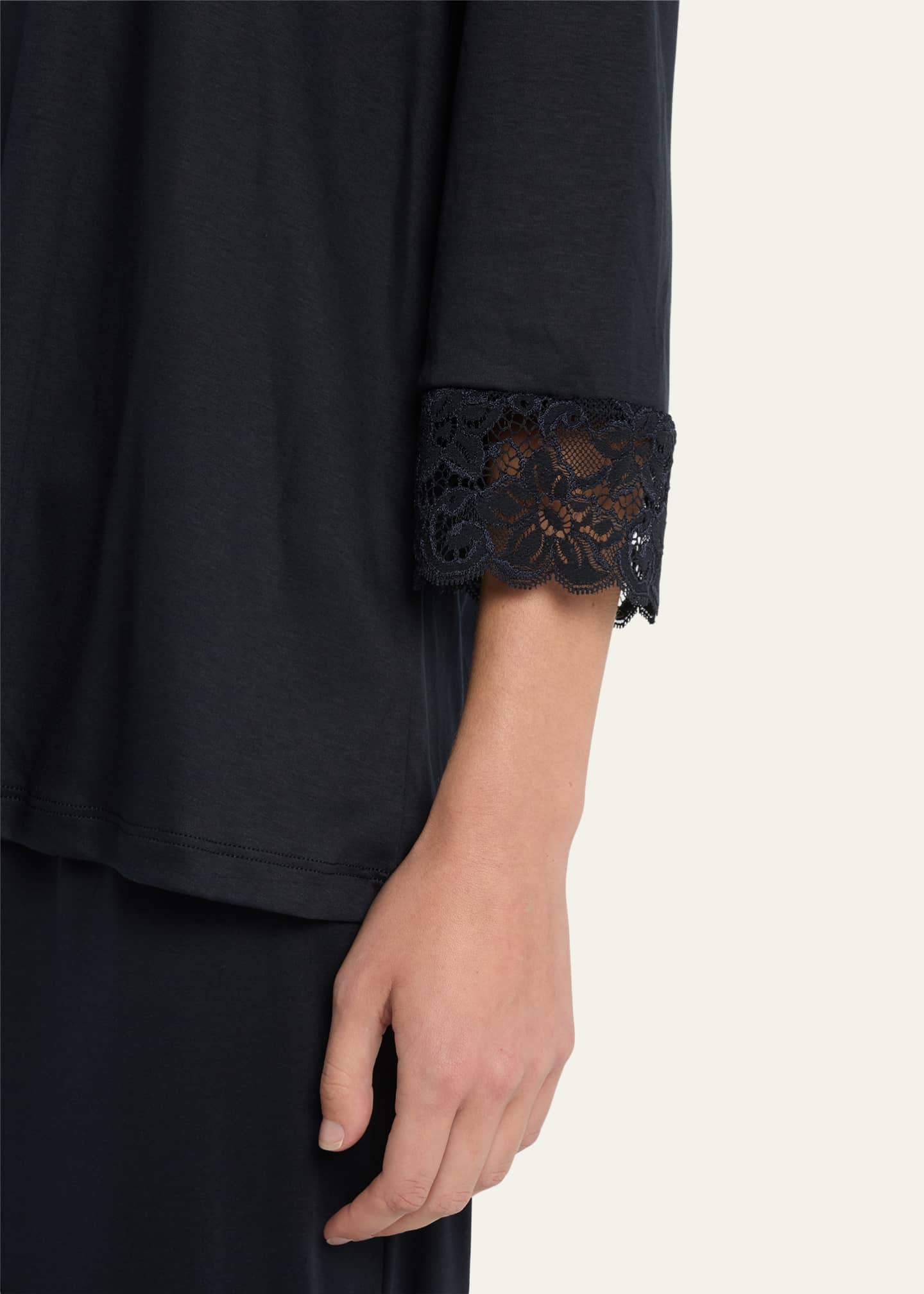 Hanro Moments Lace-Trim Cropped Pajama Set - Bergdorf Goodman