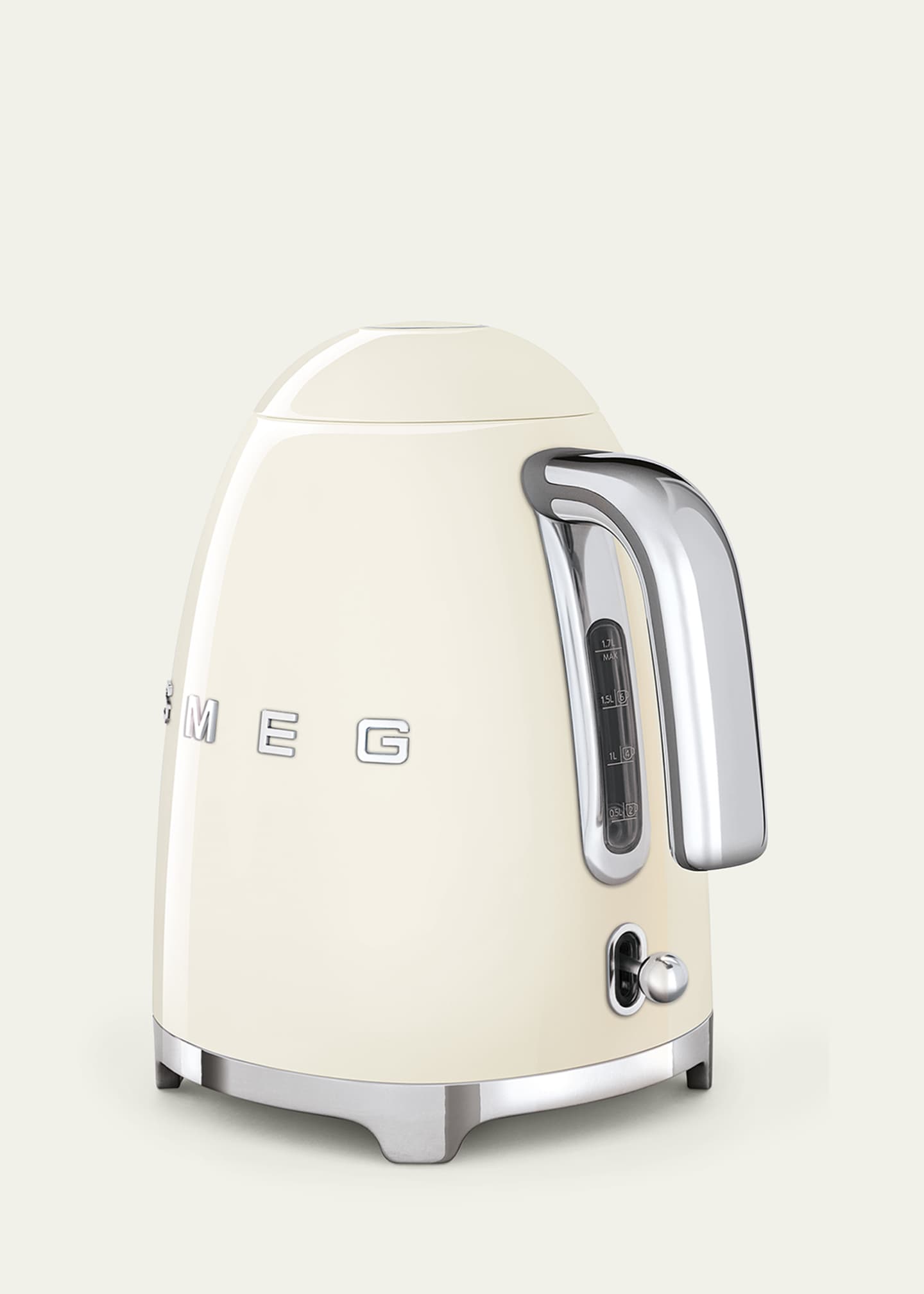 Smeg Retro Electric Kettle, Polished White - Bergdorf Goodman