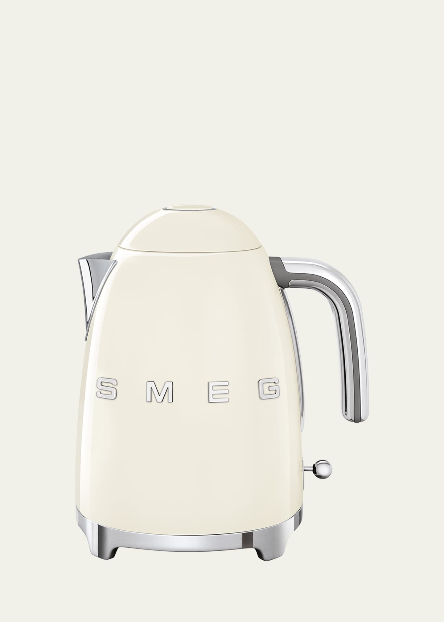 Smeg Retro Electric Kettle, Polished White - Bergdorf Goodman