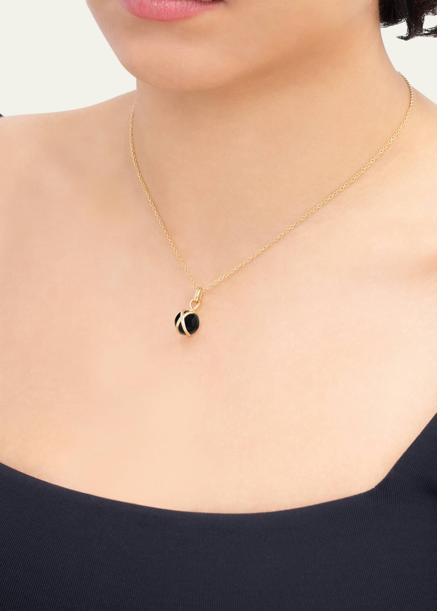 L. Klein Prisma 18k Gold & Black Agate Small Pendant Brilliant Chain ...