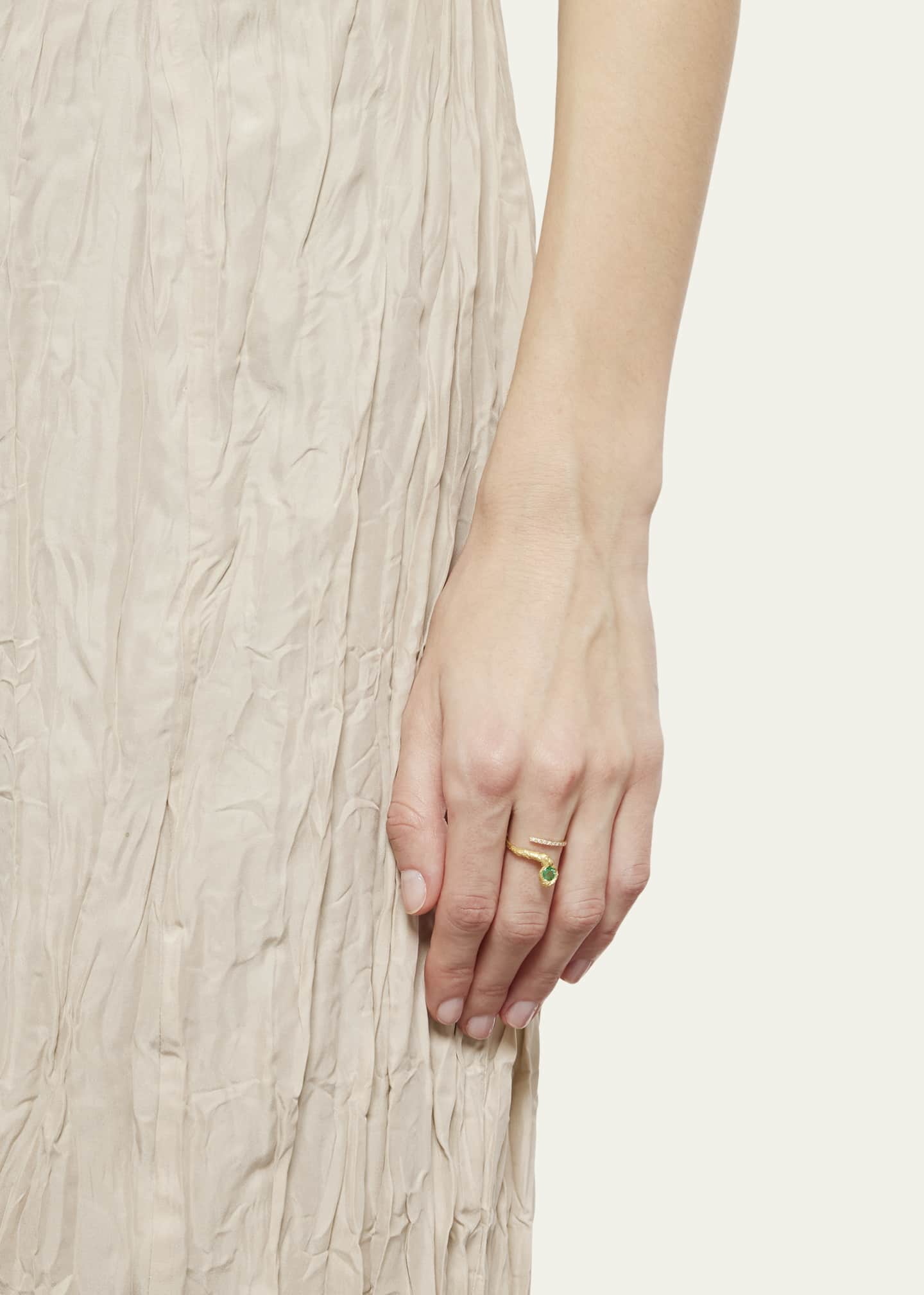 Elhanati Eva Ring in 18K Solid Yellow Gold with 4.4mm Emerald and Top Wesselton VVS Diamonds ...