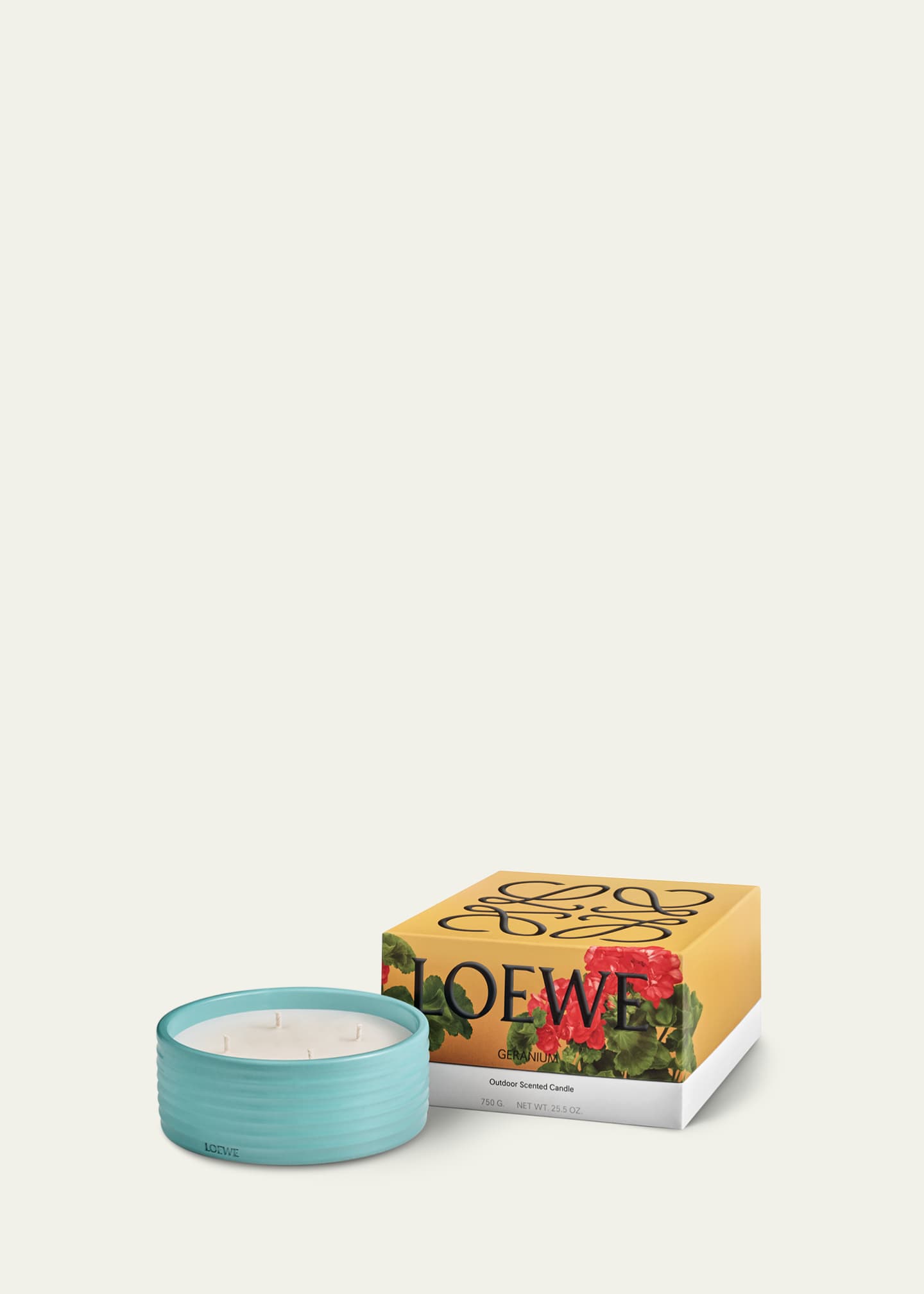 Loewe Geranium Outdoor Candle, 750 g - Bergdorf Goodman