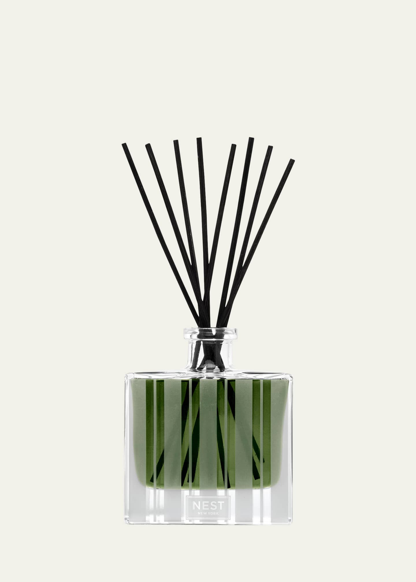 NEST New York Wilderness Midnight Moss and Vetiver Reed Diffuser, 5.9 ...