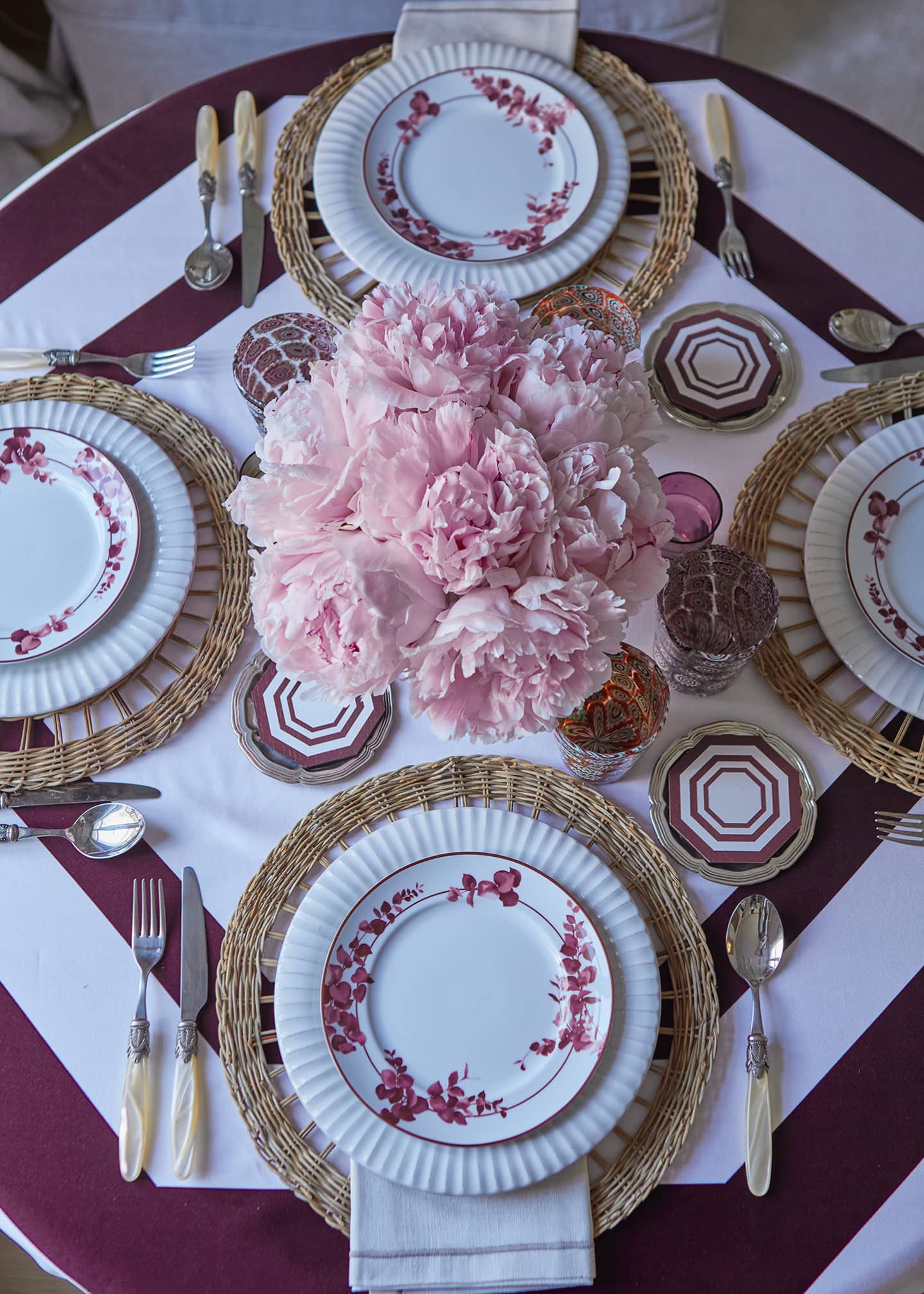 The Lino Essential Red Tablecloth, 71" Square - Bergdorf Goodman