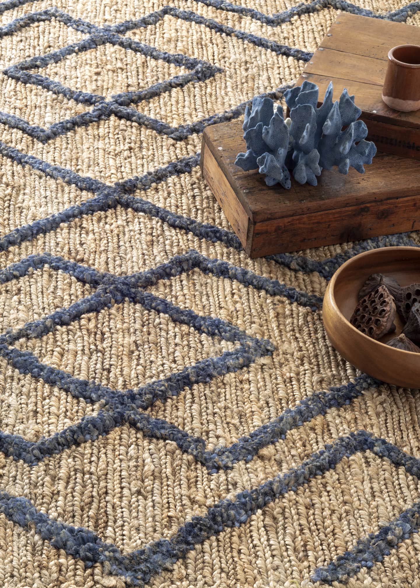 Annie Selke Marco Navy Jute Soumak Handwoven Rug, 5' x 8' - Bergdorf ...