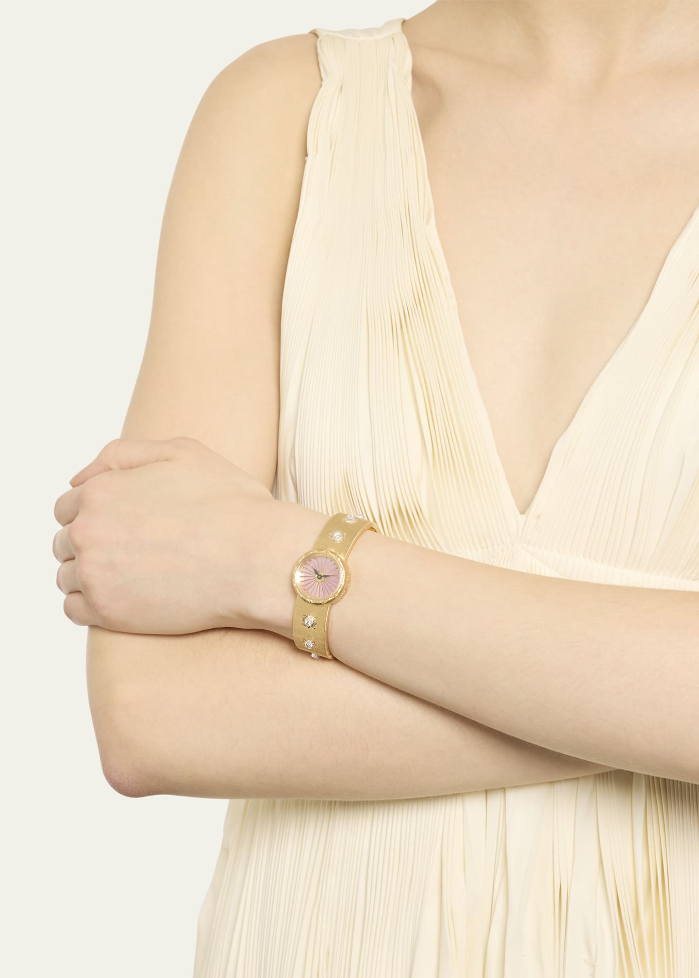 Buccellati Macri Classic Yellow Gold Bracelet Watch with Diamonds ...