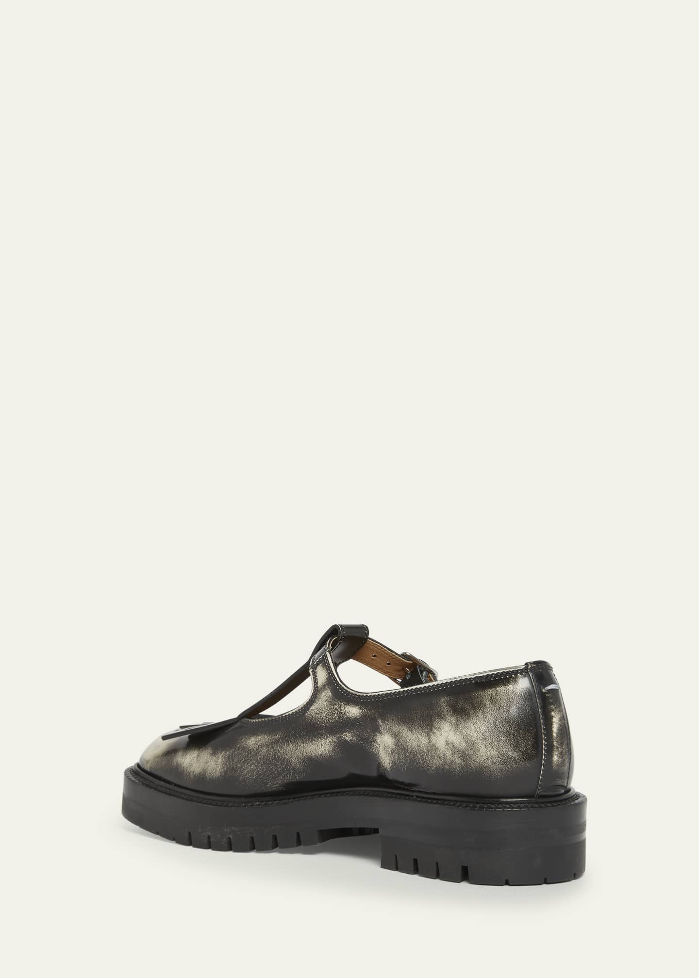 Maison Margiela Tabi Split-Toe Distressed Leather Mary Jane Shoes ...