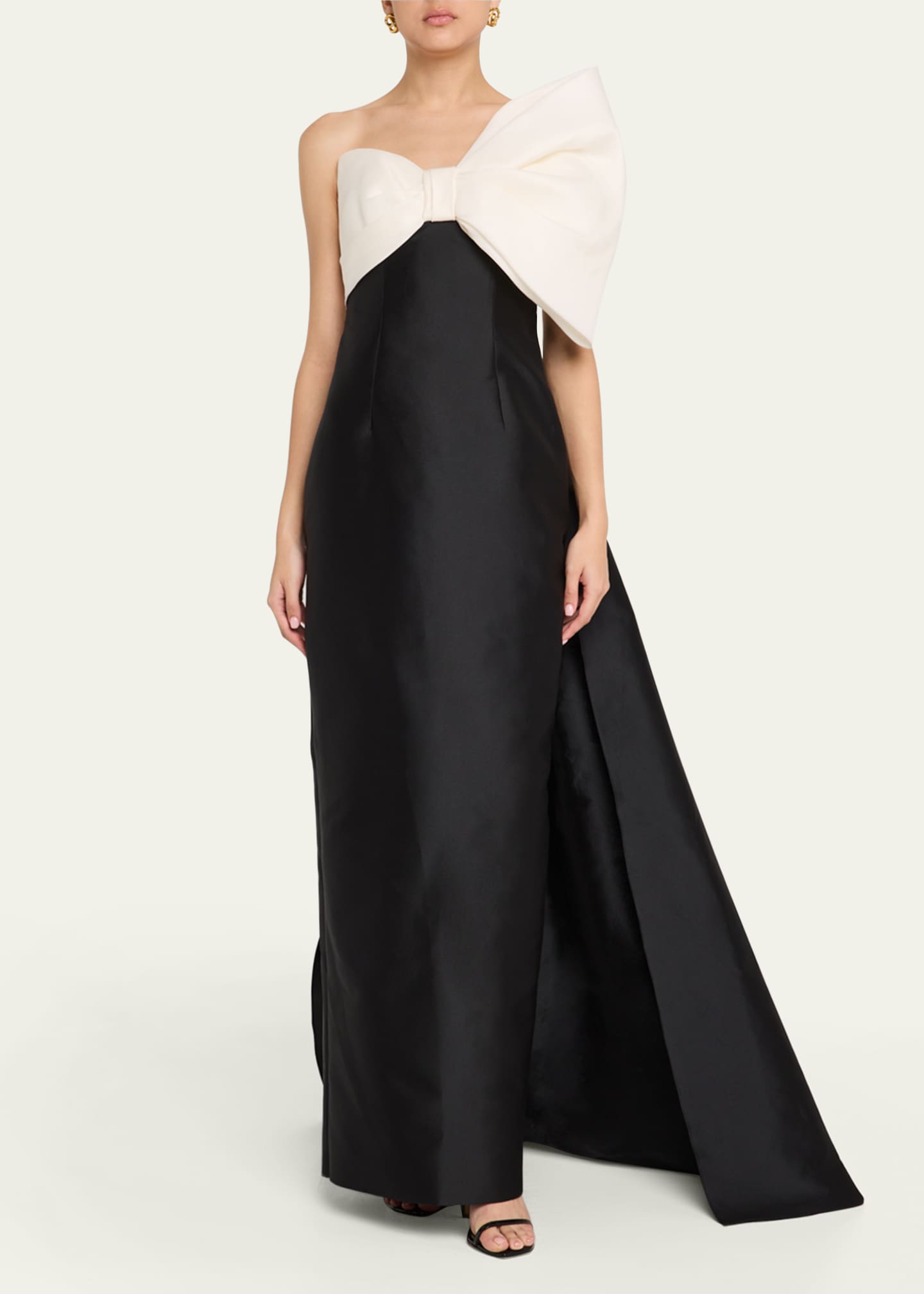 Monique Lhuillier Asymmetric Draped Strapless Bow Column Gown ...