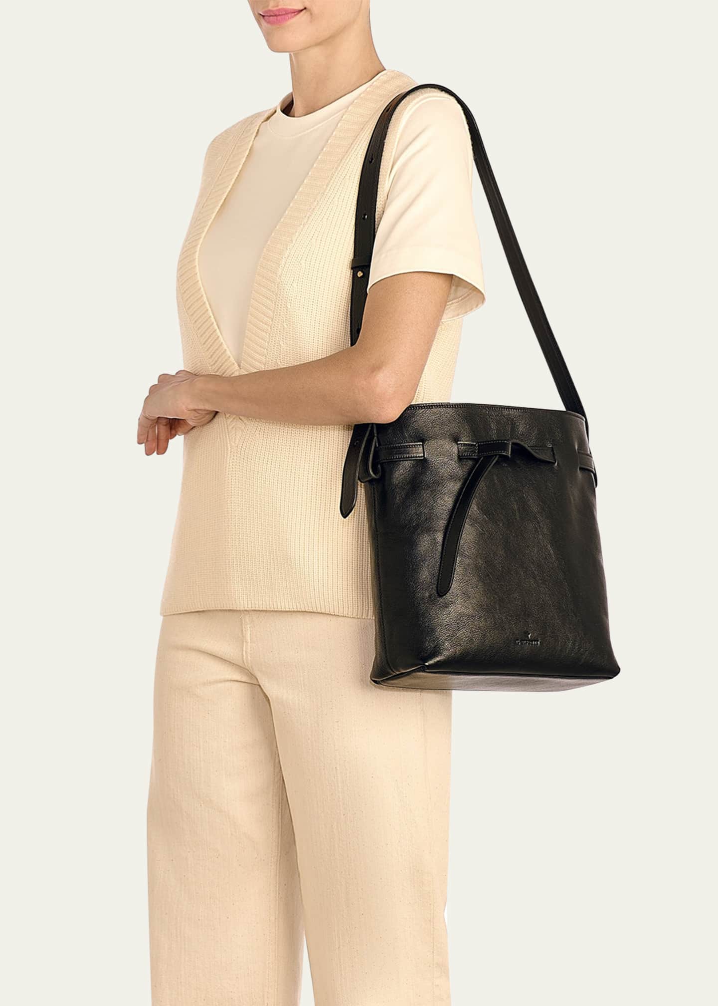 Il Bisonte Elisa Leather Bucket Bag - Bergdorf Goodman