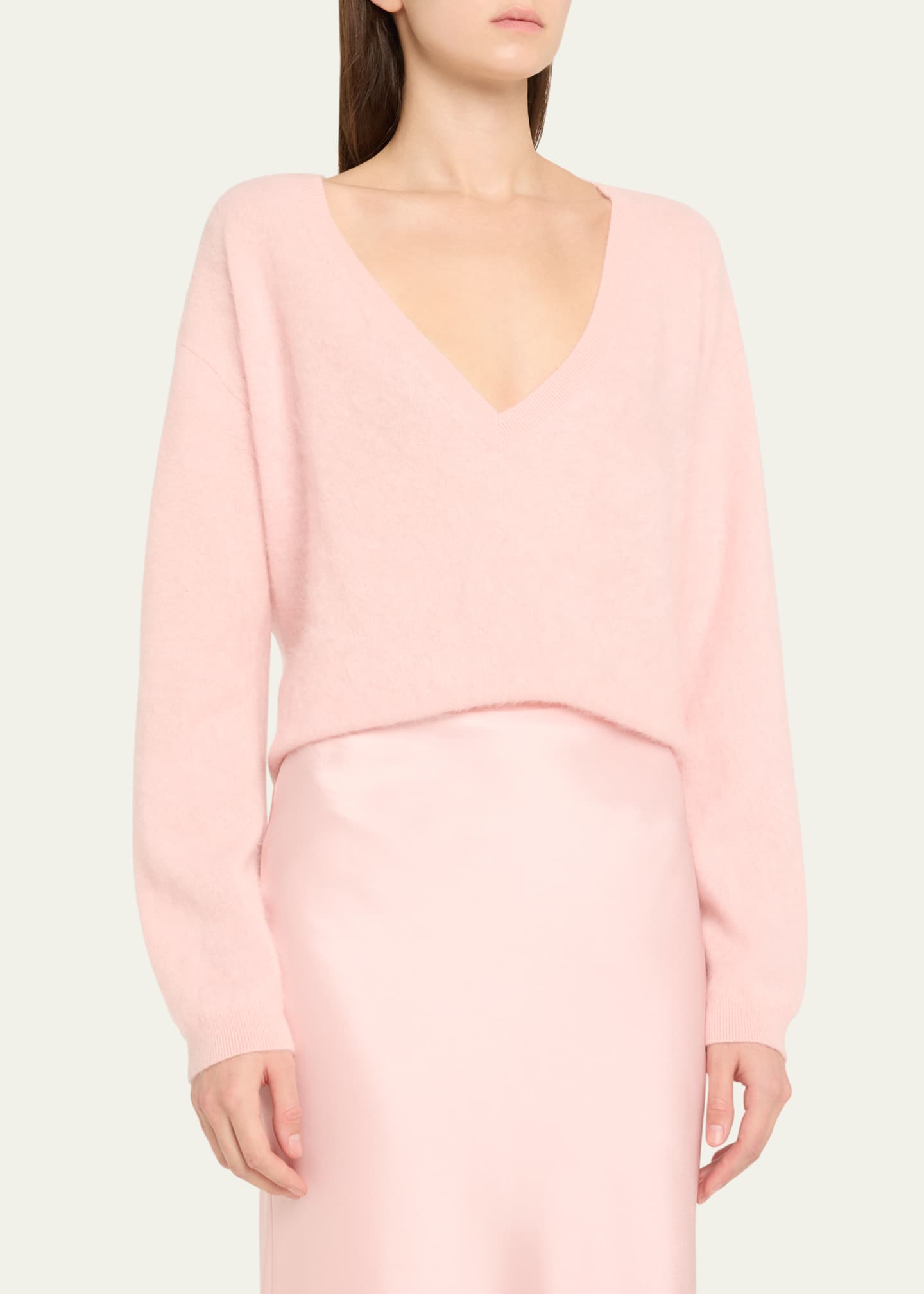 Alice + Olivia Williams V-Neck Cashmere Pullover - Bergdorf Alice + Olivia Williams V-Neck Cashmere Pullover - Bergdorf