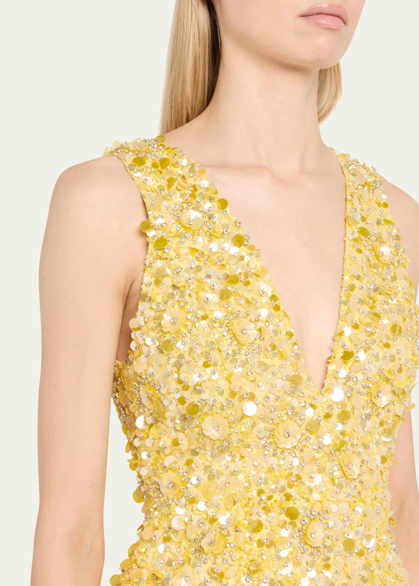 Alice + Olivia Tatum Embellished Deep V Lantern Skirt Mini Gown ...