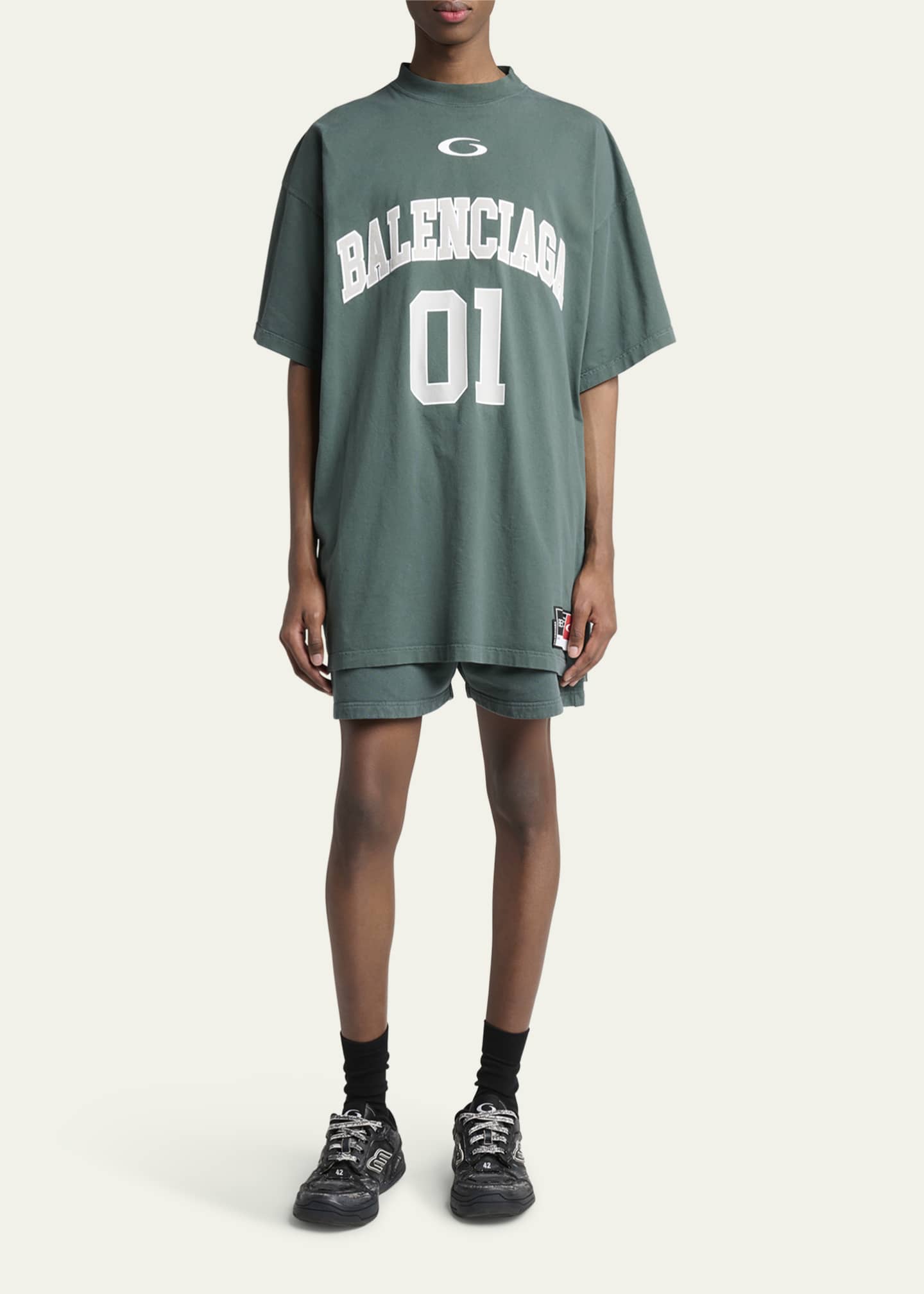 Balenciaga Men's Basketball Logo Oversized Fit T-Shirt - Bergdorf Goodman