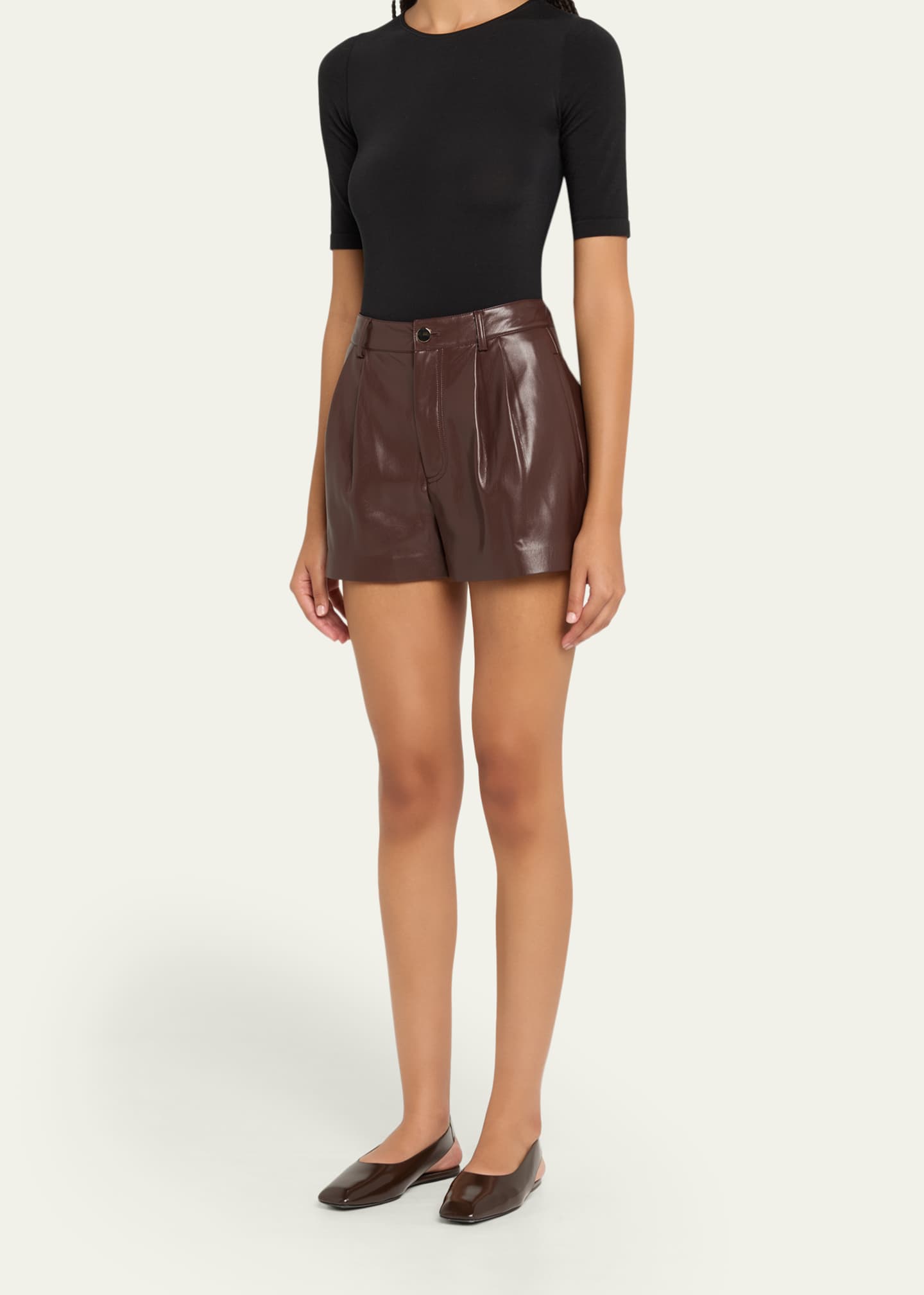 ALICE + OLIVIA Conry Vegan Leather Trouser Shorts - Bergdorf Goodman
