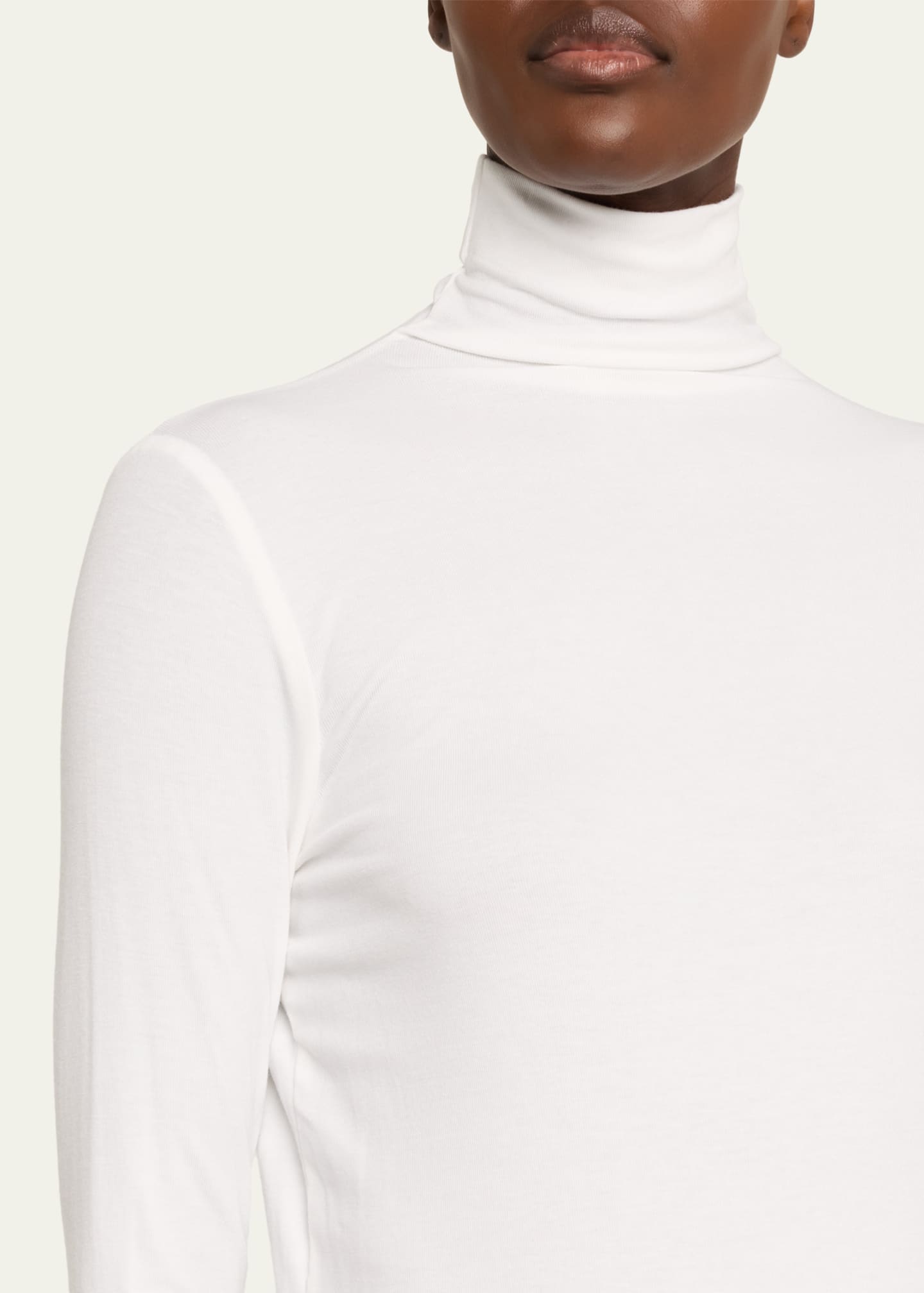 Vince Essential Long-Sleeve Turtleneck - Bergdorf Goodman