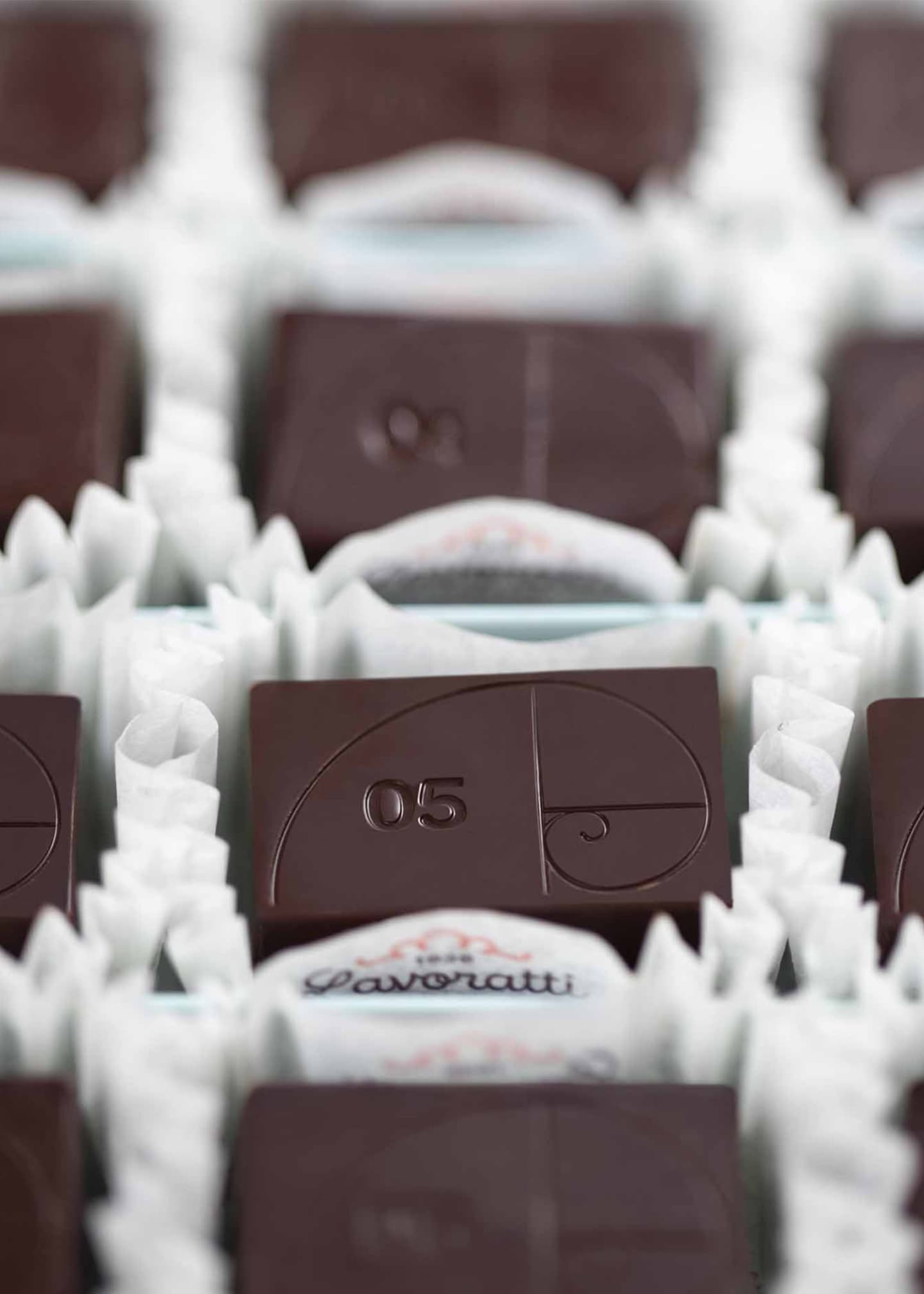 Lavoratti 1938 20-Piece Assorted Praline Bonbons Gift Box - Bergdorf ...