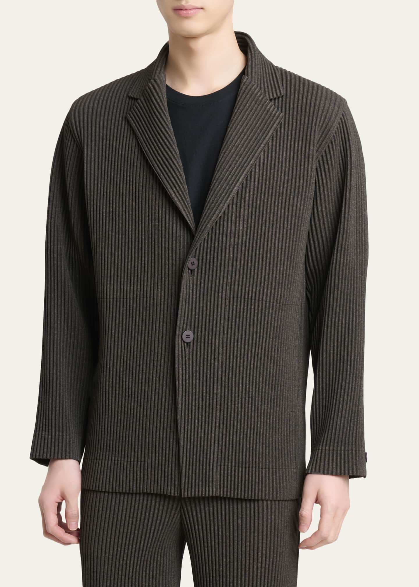 Homme Plisse Issey Miyake Men's Wool Like Light Pleated Single-Breasted ...