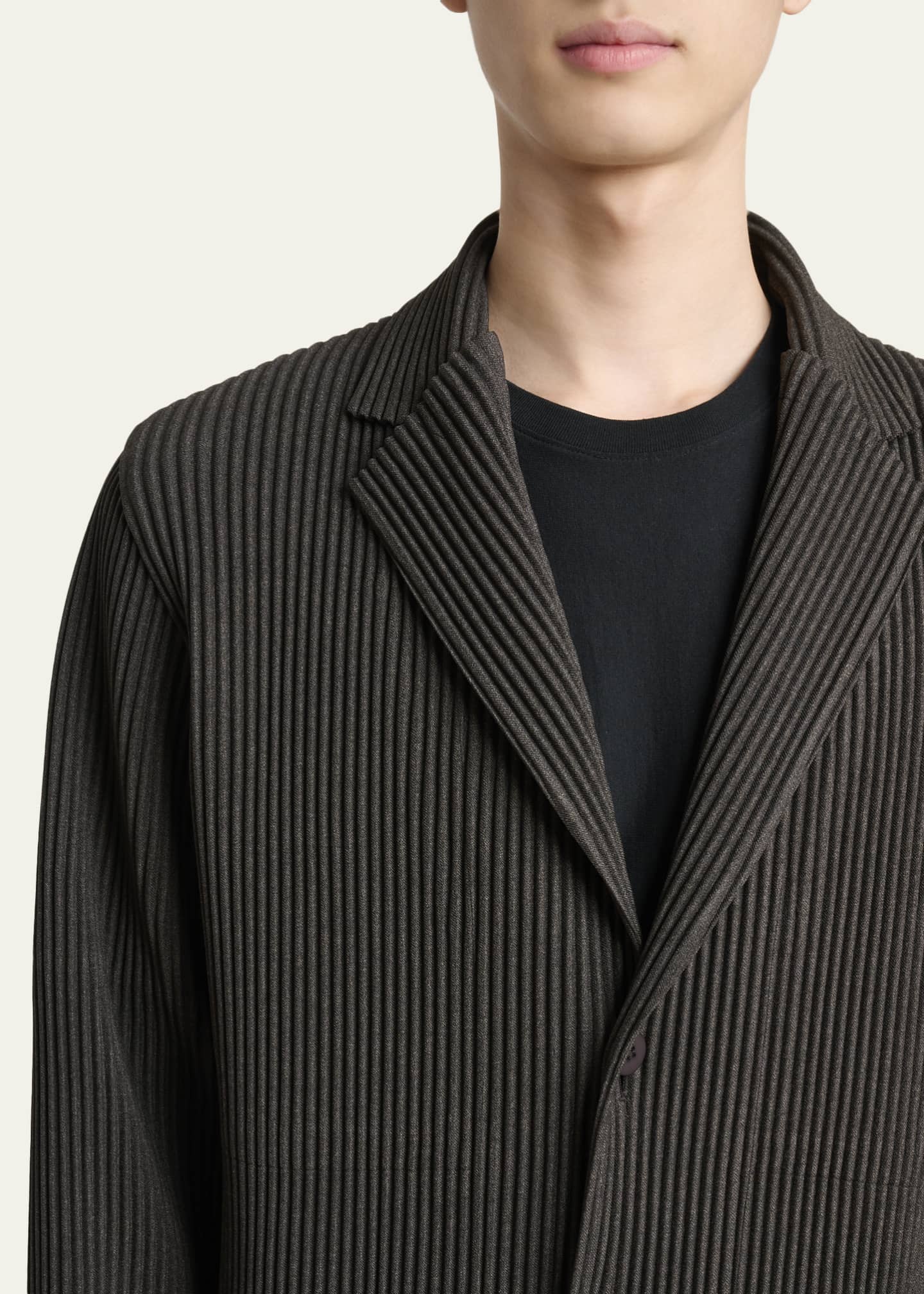 Homme Plisse Issey Miyake Men's Wool Like Light Pleated Single-Breasted ...