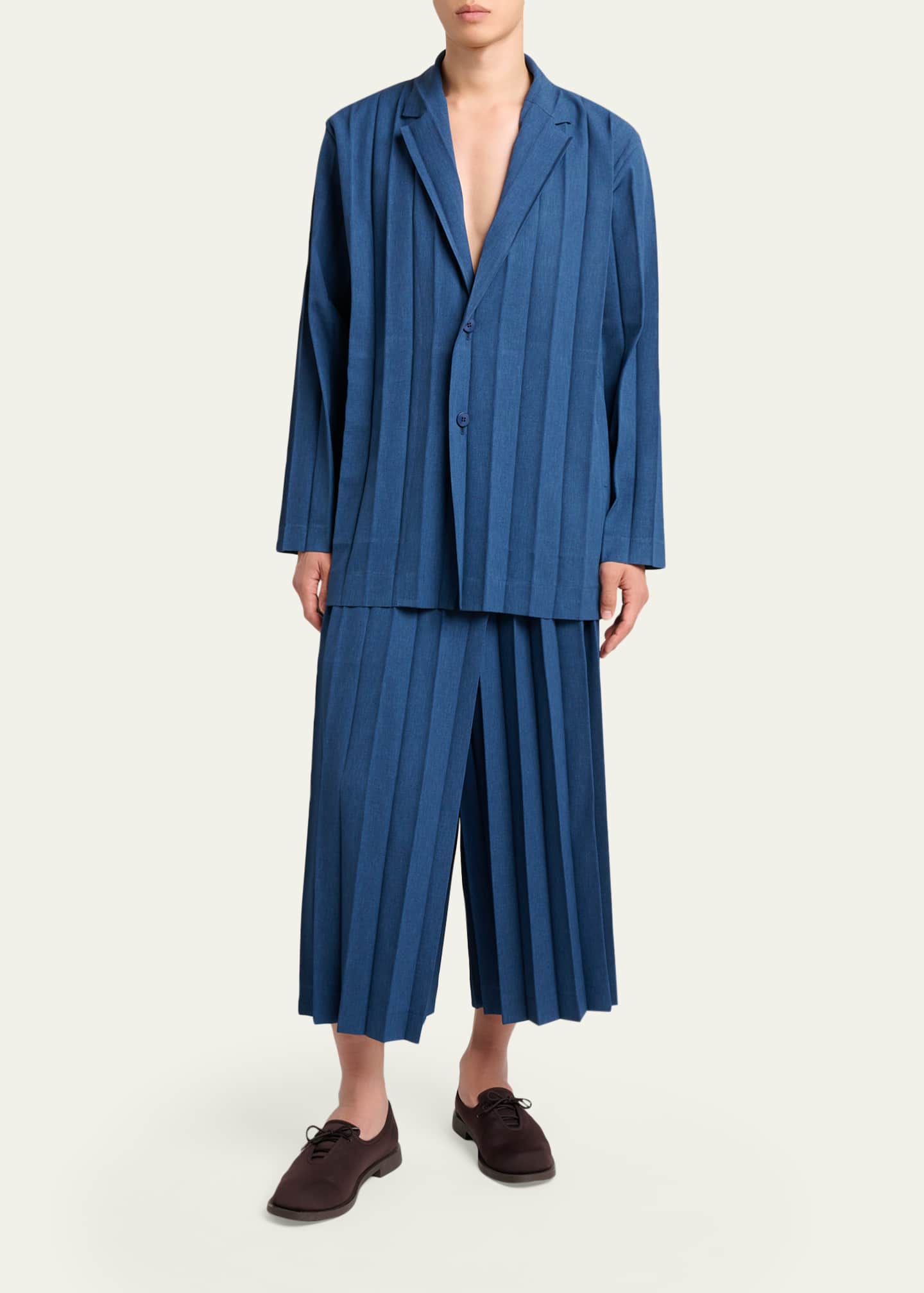 Homme Plisse Issey Miyake Men's Edge Ensemble Single-Breasted Pleated ...
