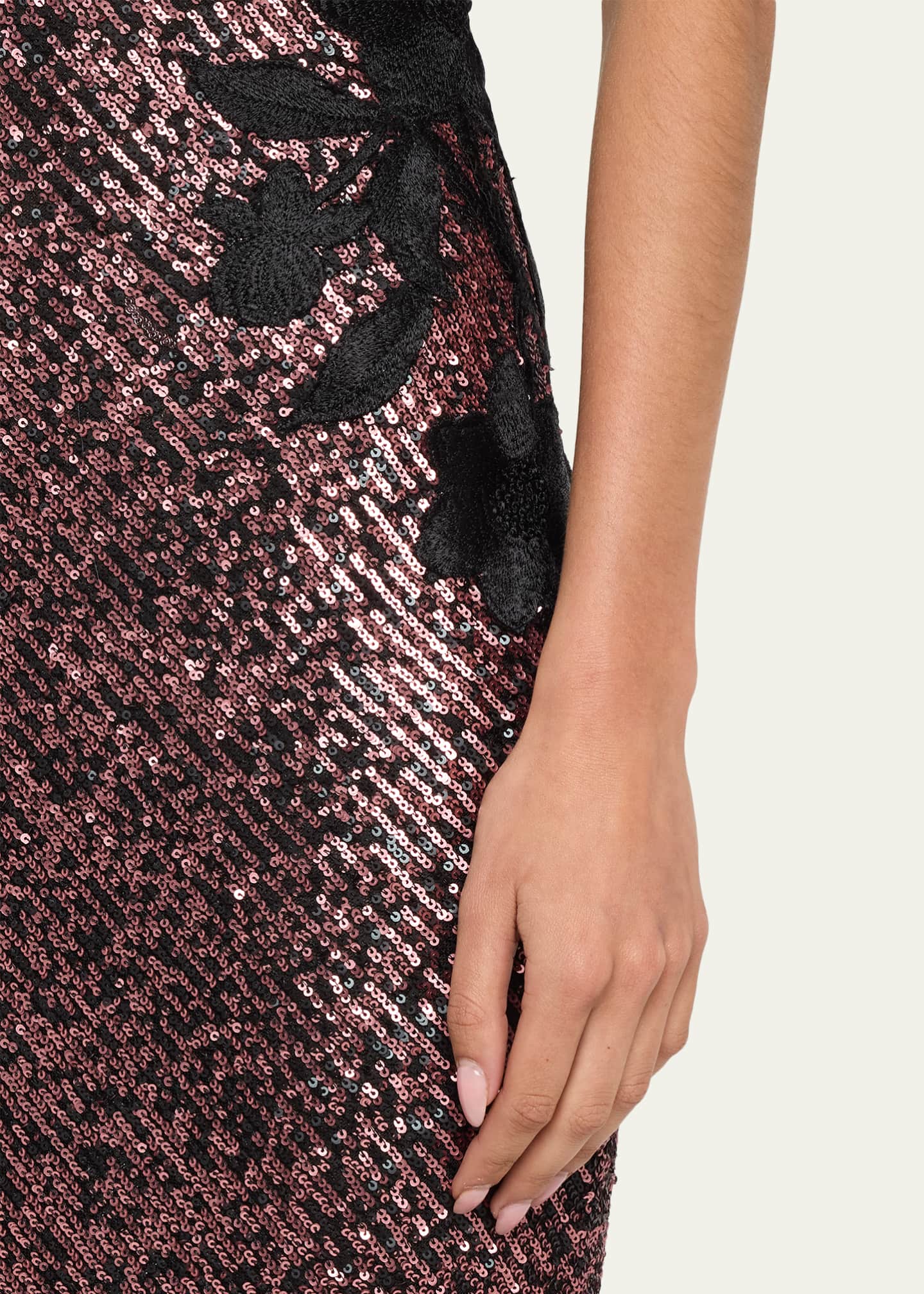 Naeem Khan Floral Applique Short-Sleeved Sequin Gown - Bergdorf Goodman