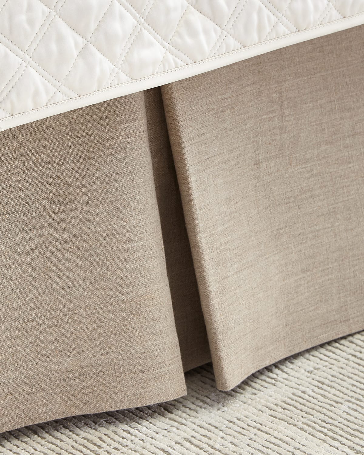 Lili Alessandra Queen/King Casablanca Dust Skirt